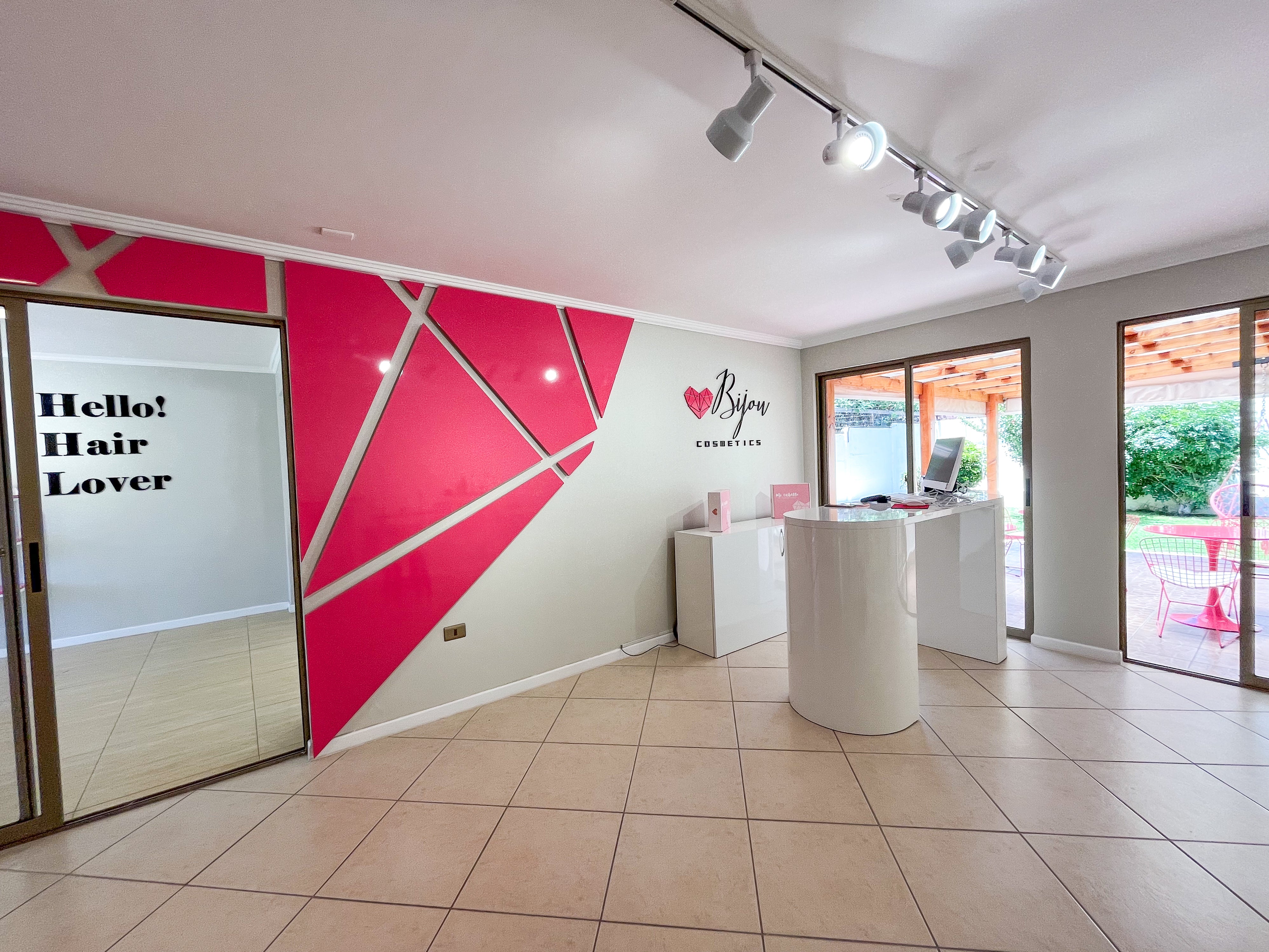 Centro de Experiencia Capilar La Serena – Bijou Cosmetics